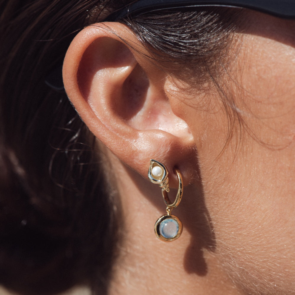 Moana Shell Stud – MishaHawaii